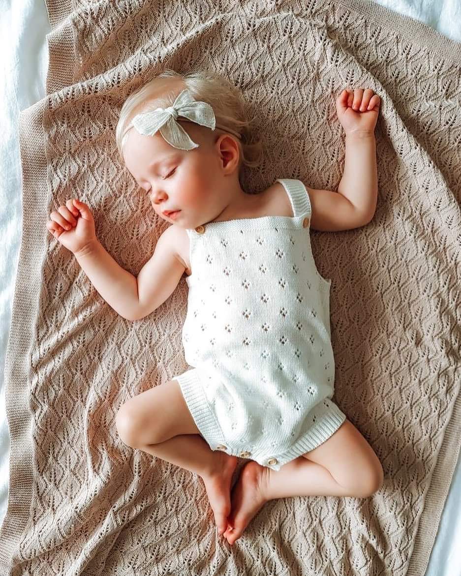 Little Zemi - Leaf Knit Blanket | Milk or Dune – My Little Wardrobe